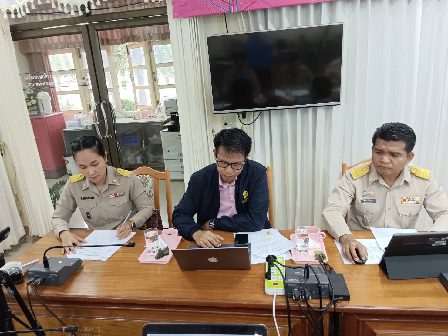 ร่วมการประชุมคณะกรรมการดำเนินงานการประชุมเชิงปฏิบัติการการทบทวนการบันทึกผลการเรียนโปรแกรมระบบ ...